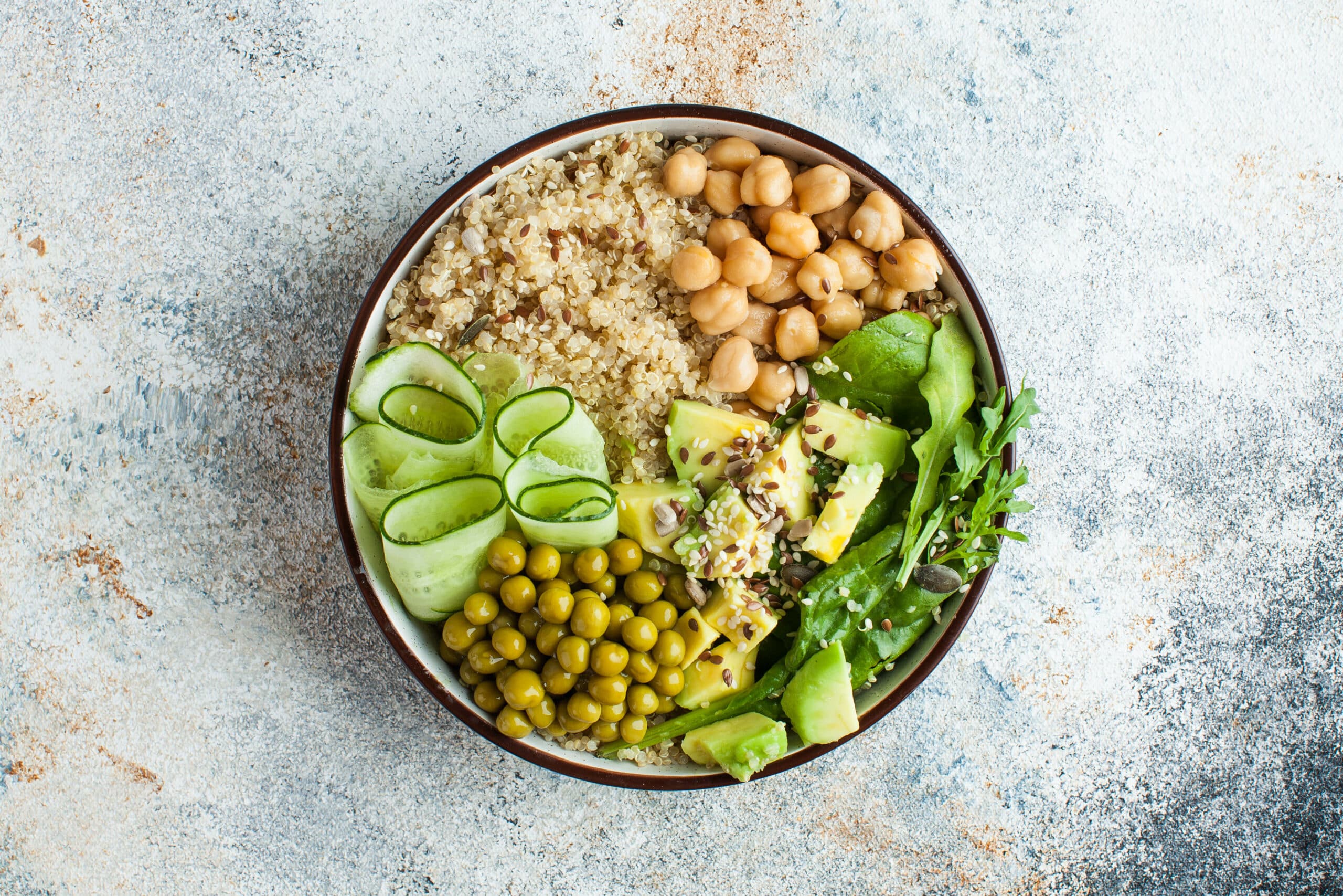 15 gezonde lunch recepten die het afvallen makkelijk maken - Nutrifoodz