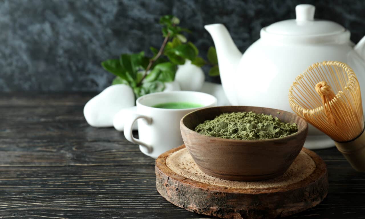 Groene thee en theïne: Alles wat je moet weten over cafeïne in groene ...